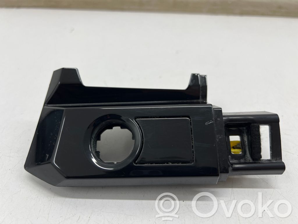 682104150R Renault Austral Dashboard glove box trim, €20.00 | RRR