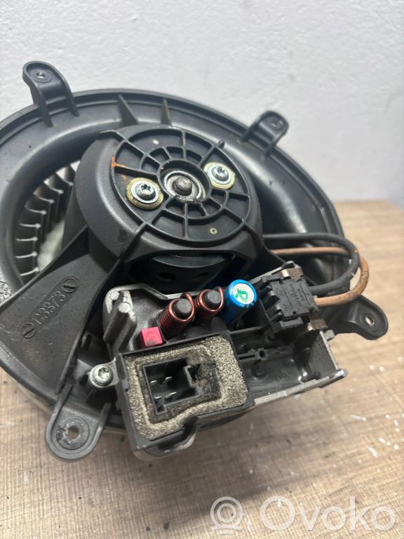 Mercedes-Benz E W211 Heater fan/blower, €31.30 | RRR