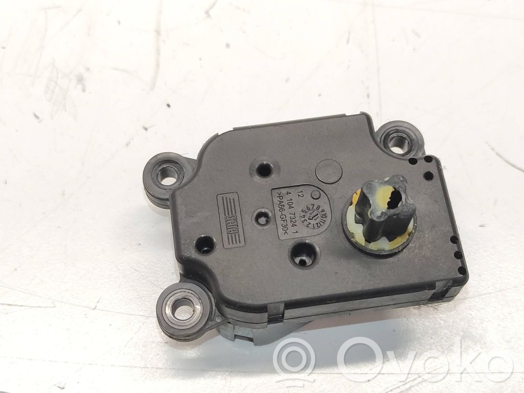 92215208 Opel Insignia A Tuloilmaventtiilin käyttömoottori, 10,00 € | OVOKO