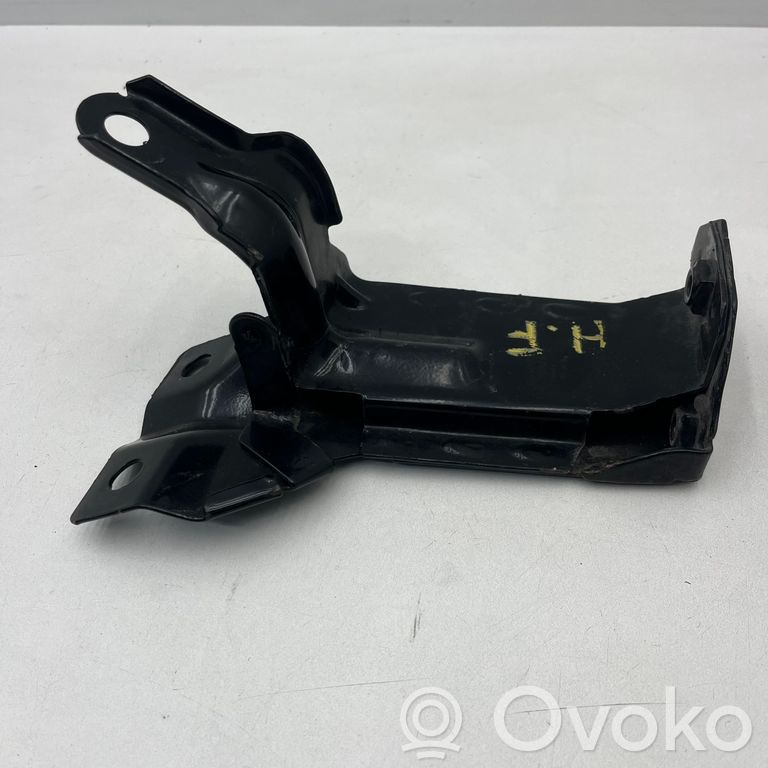 31261932 Volvo XC60 Fixation de radiateur, 20,00 € | OVOKO