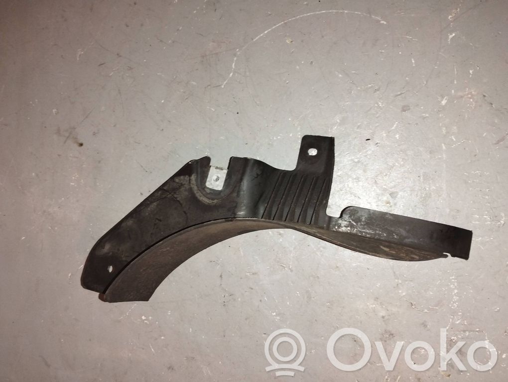 95b825213a Porsche Macan (95B) Center/middle under tray cover, €10.00 | RRR