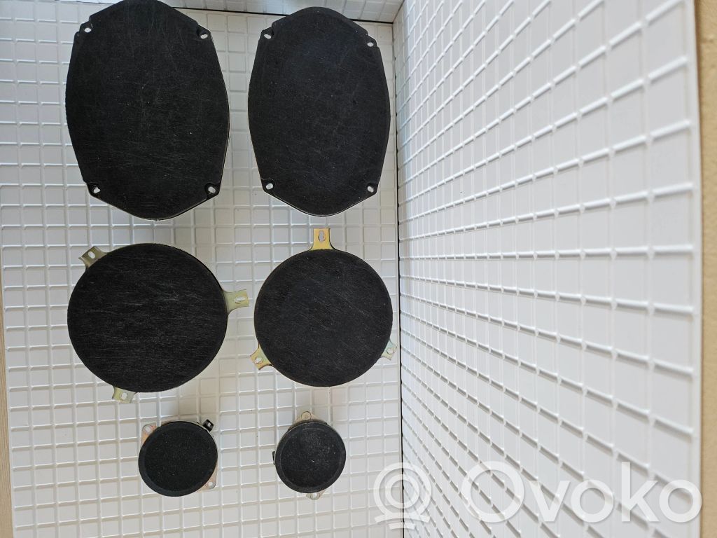 05064358AB Jeep Grand Cherokee Kit sistema audio, 57,00 € | OVOKO