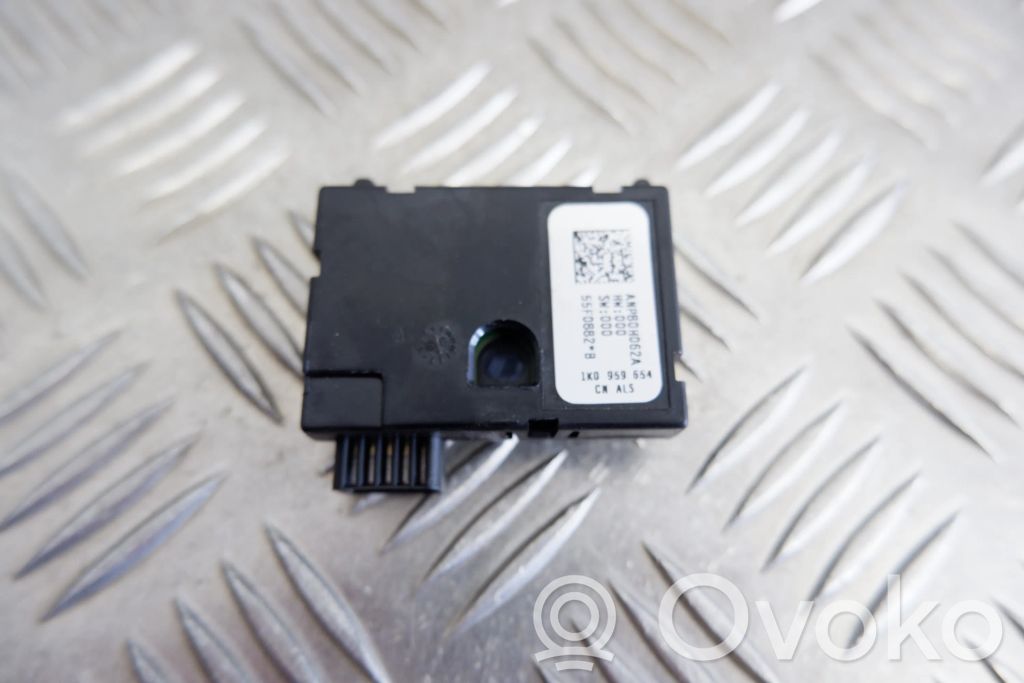 1K0959654 Volkswagen Tiguan Steering angle sensor, €15.00 | RRR