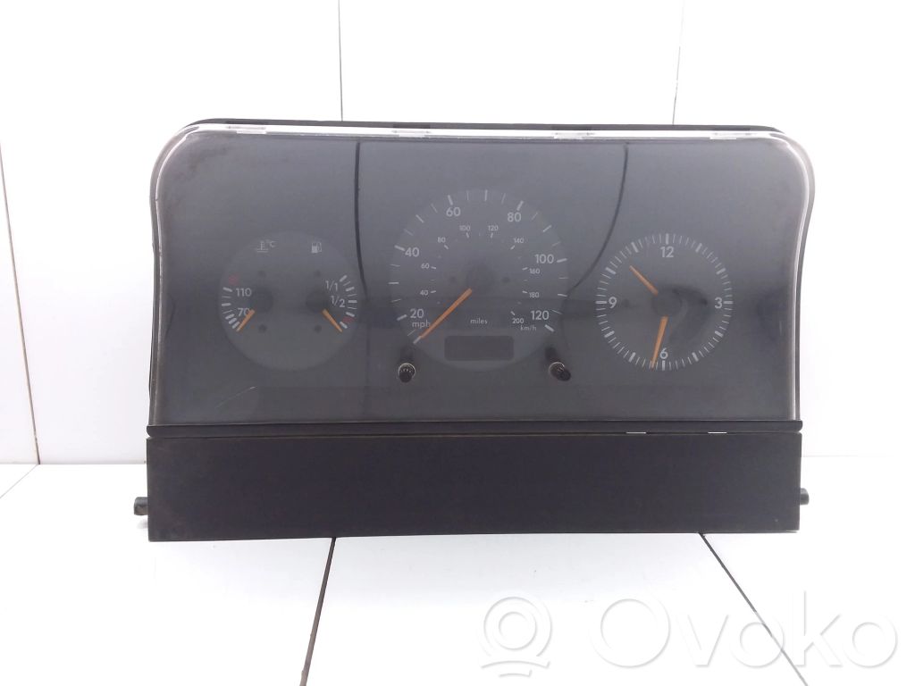 2D0919900F Volkswagen II LT Speedometer (instrument cluster), €30.00 | RRR