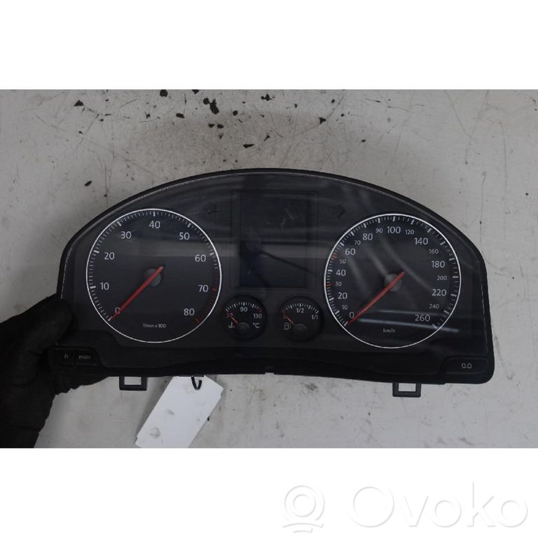 Volkswagen Golf V Compteur de vitesse tableau de bord, 115,00 € | OVOKO