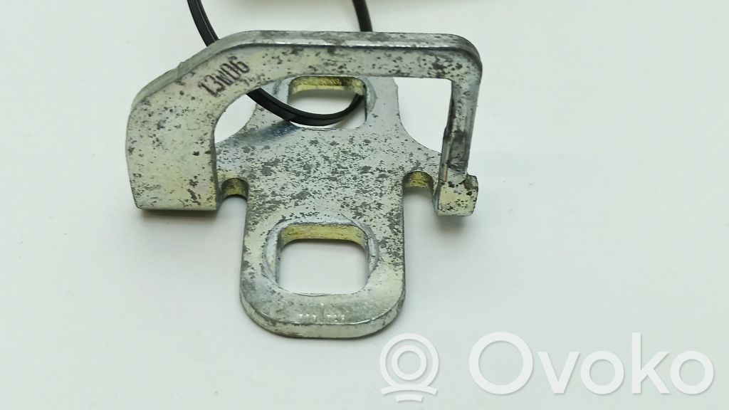 A2047580003 Pętla blokady tylnej pokrywy | OVOKO