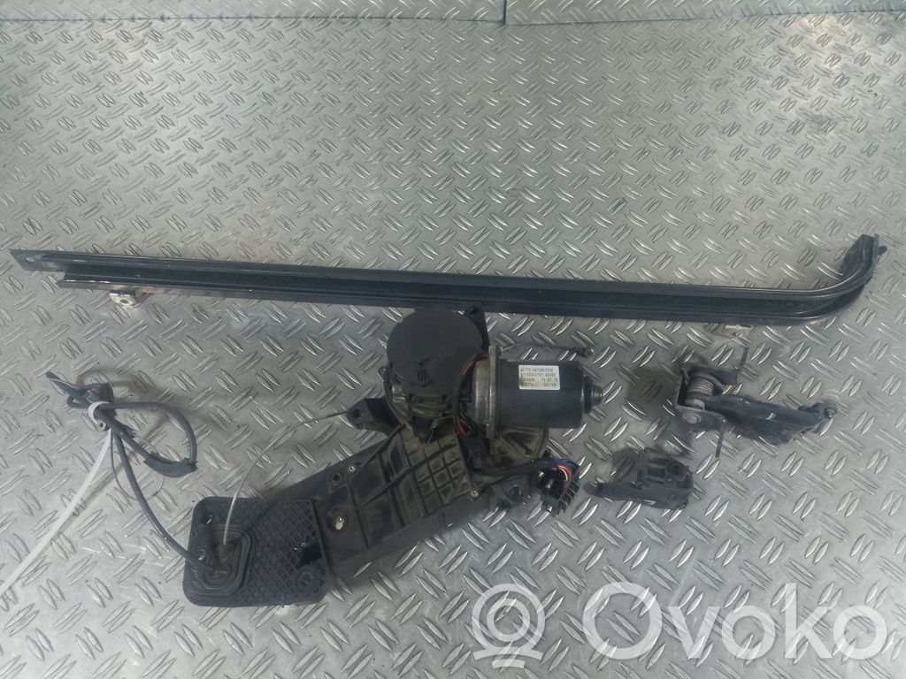 A4477603400 Mercedes-Benz V Class W447 Moteur porte coulissante ...