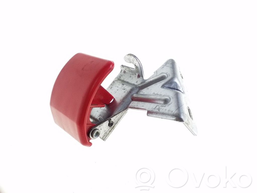 Volvo V50 Engine bonnet (hood) release handle, €5.05 | RRR