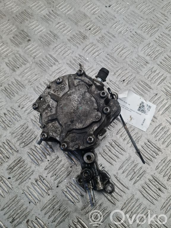 038145209 Volkswagen PASSAT B6 Vacuum pump, €35.00 | RRR