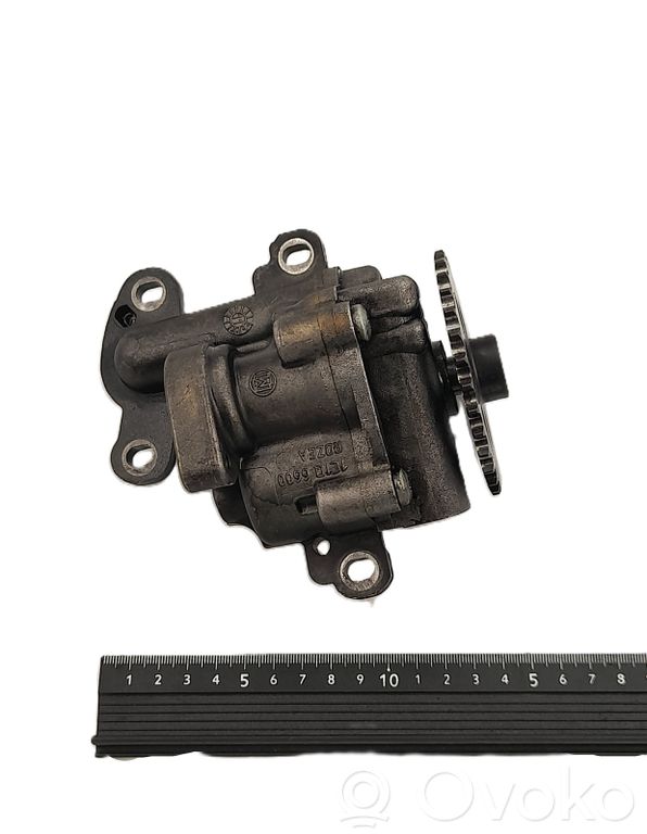 1456884 Ford Tourneo Pompe à huile, 30,00 € | OVOKO