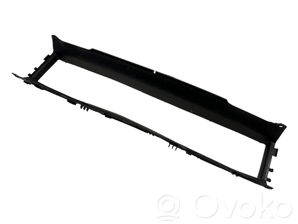 95B121710 Porsche Macan (95B) Intercooler air guide/duct channel, €49. ...