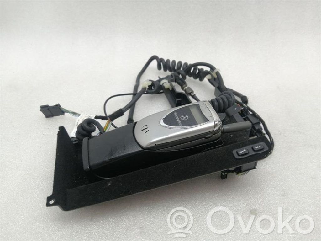 A2118230511 Mercedes-Benz E AMG W211 Téléphone, 120,00 € | OVOKO