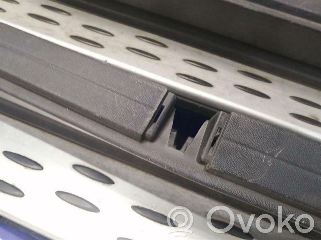 RGM15998 Mercedes-Benz GLE (W166 - C292) Marche-pieds A1666900175 ...