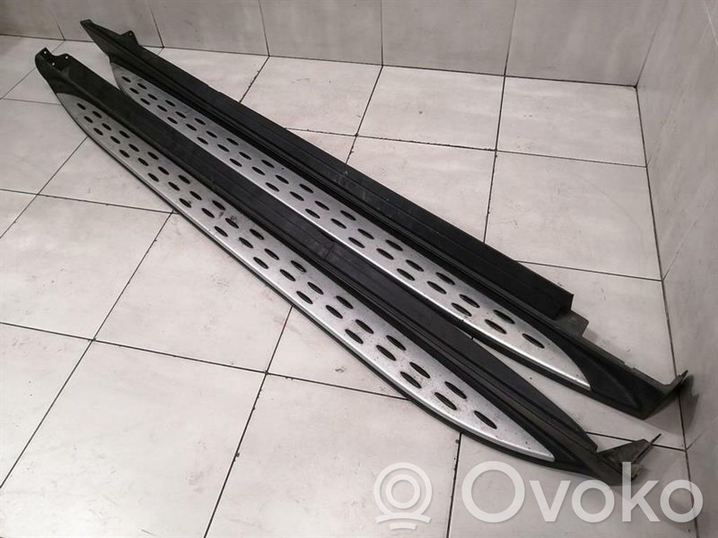 RGM15998 Mercedes-Benz GLE (W166 - C292) Marche-pieds A1666900175 ...