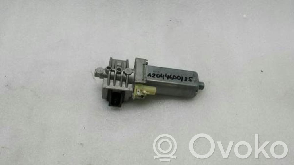 A2044600125 Mercedes-Benz E W212 Steering column adjust motor, €70.00 | RRR