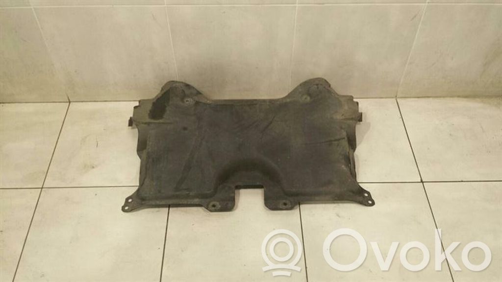 A2045202823 Mercedes-Benz C W204 Engine splash shield/under tray, €45. ...