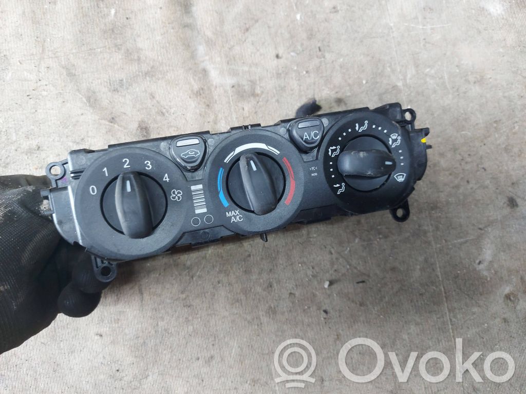 GK2T18549 Ford Transit Custom Climate control unit, €40.00 | RRR