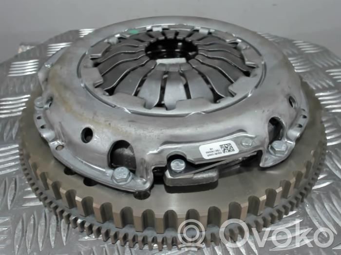 302051298R Renault Megane III Kit d'embrayage, 175,45 € | OVOKO