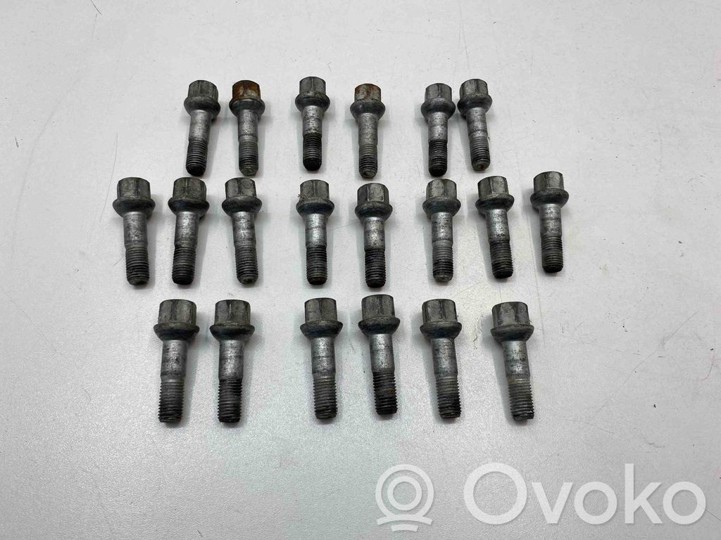 A1244000470 Mercedes-Benz SL R129 Nuts/bolts, €45.00 | RRR