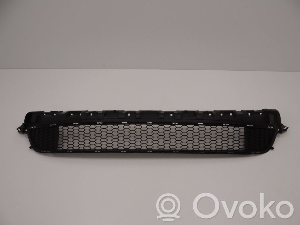 622544919R Renault Trafic III (X82) Front bumper lower grill, €23.53 | RRR