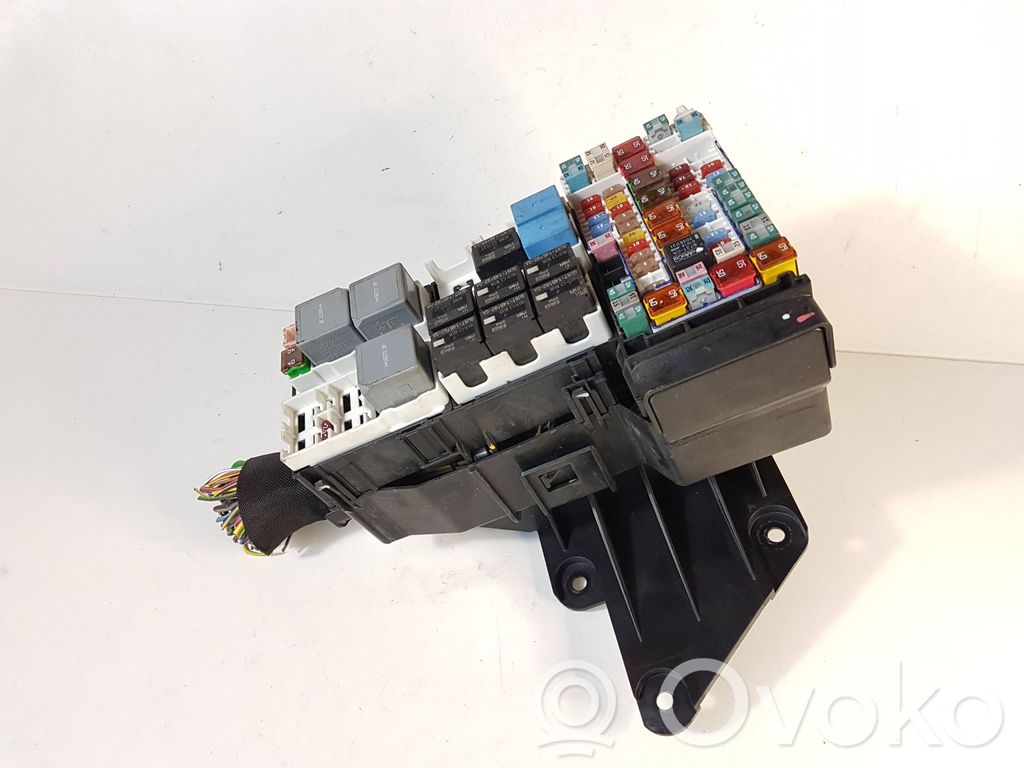 GK2T14401 Ford Transit Custom Fuse box set, €130.00 | RRR