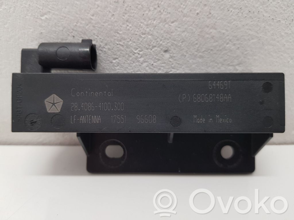 68068148AA Jeep Grand Cherokee Amplificateur d'antenne, 19,00 € | OVOKO