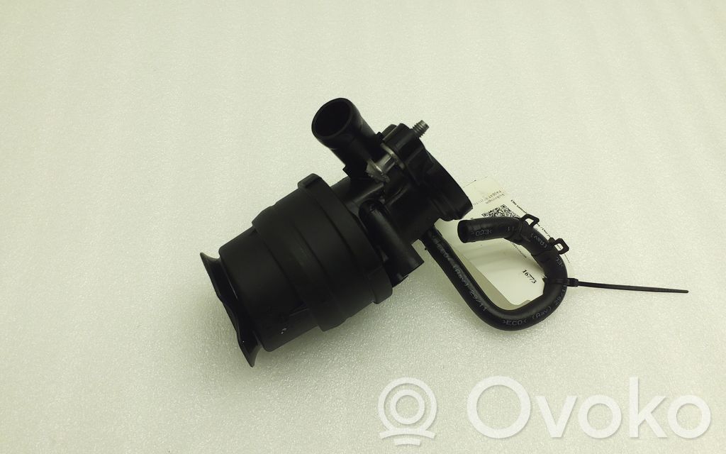 03C129656C Volkswagen PASSAT B7 Turbo air intake inlet pipe/hose, €16. ...
