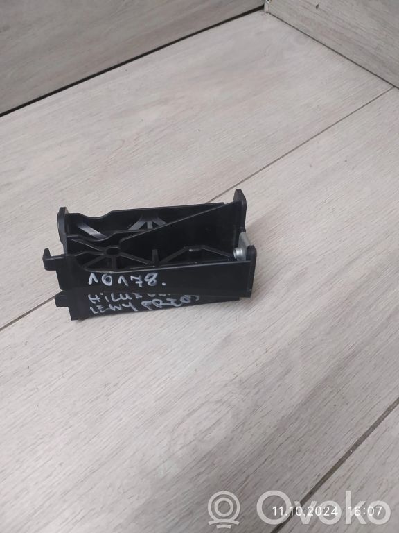 52676-0k020 Toyota Hilux VIII Front bumper mounting bracket, €40.00 | RRR