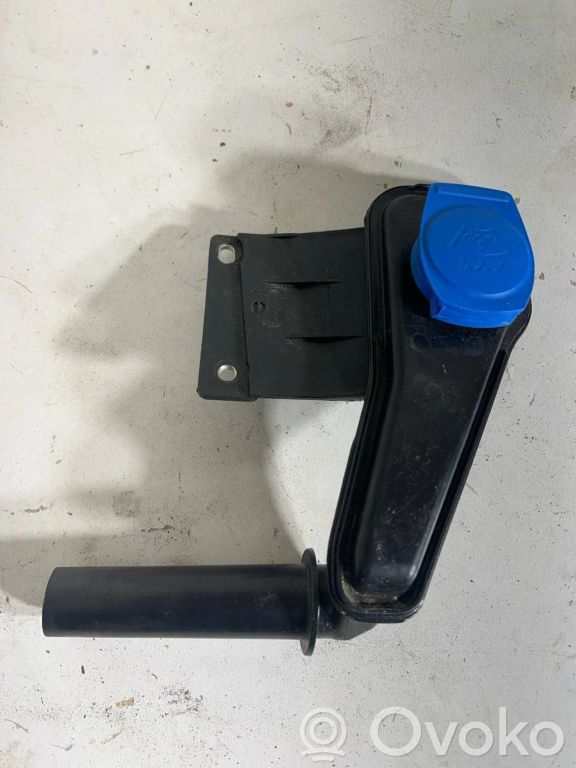 95B955449A Porsche Macan Window washer liquid tank fill tube, €10.00 | RRR