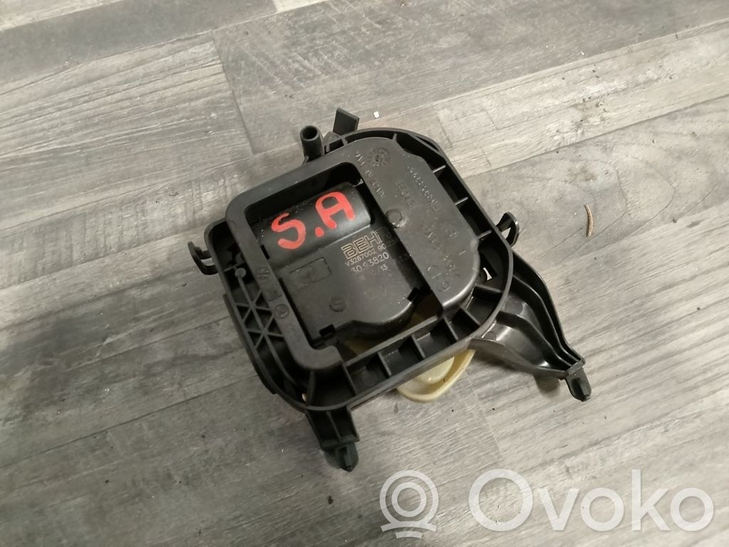 8Z0819453D Volkswagen Polo V 6R Air flap motor/actuator, €73.41 | RRR