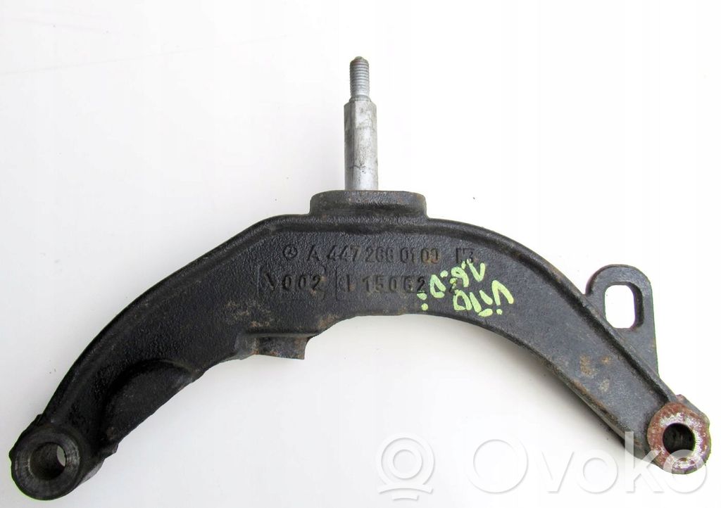 A4472660100 Mercedes-Benz Vito Viano W447 Engine mounting bracket, €80. ...