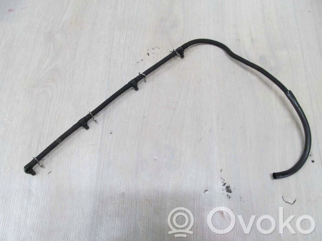 Mercedes-Benz Sprinter W901 W902 W903 W904 Fuel line pipe, €6.64 | RRR