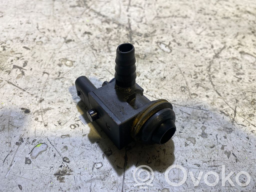 13581099 Opel Astra K Autres unités de commande / modules, 15,00 € | OVOKO