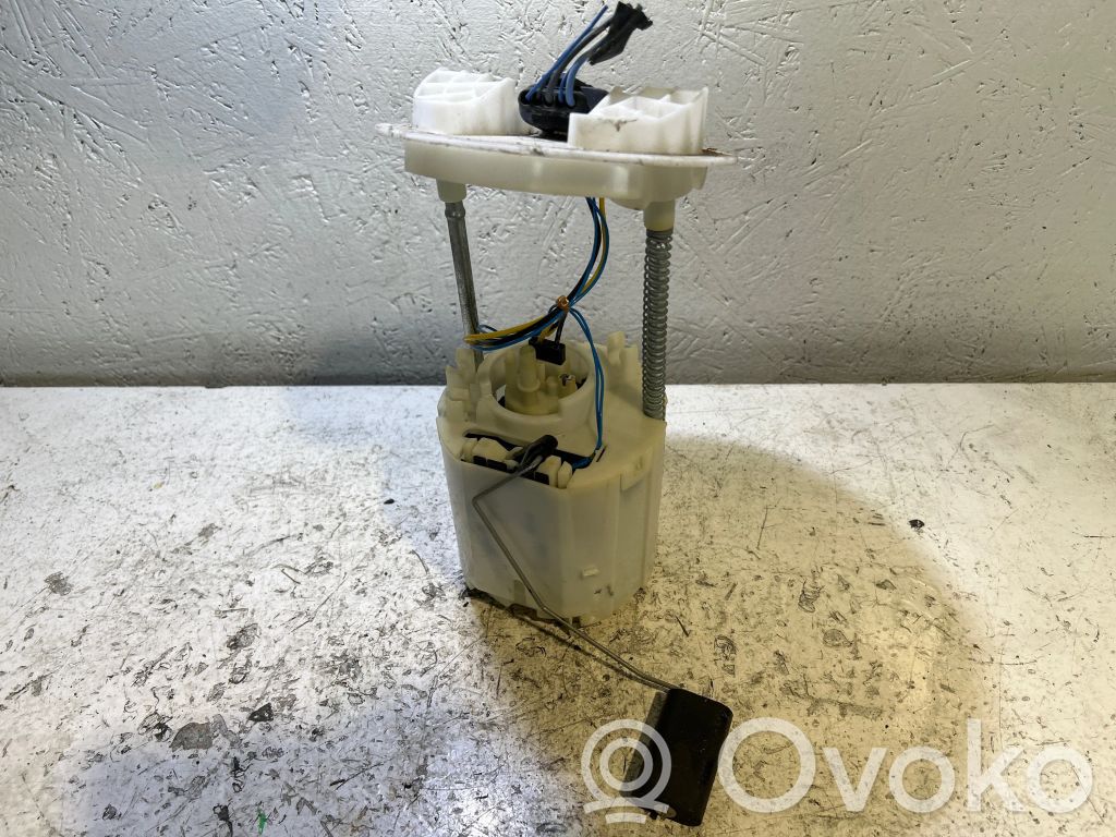 68316784AA Dodge Challenger Pompe à carburant, 50,00 € | OVOKO