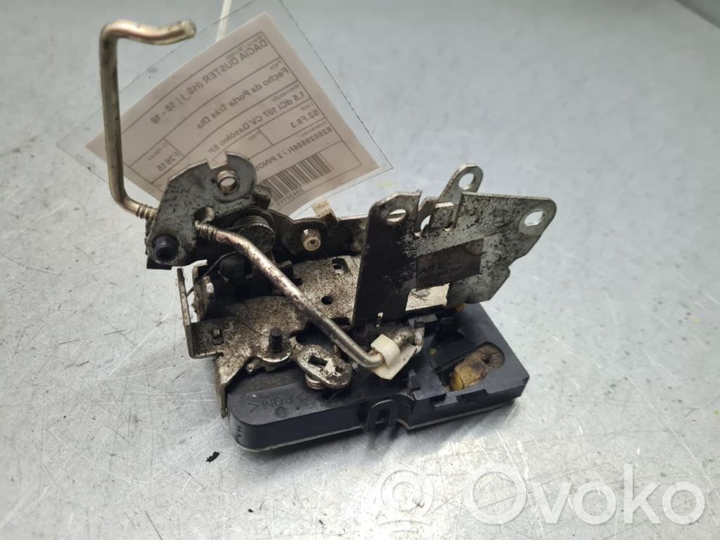825029556R Dacia Duster Serrure de porte arrière, 23,00 € | OVOKO