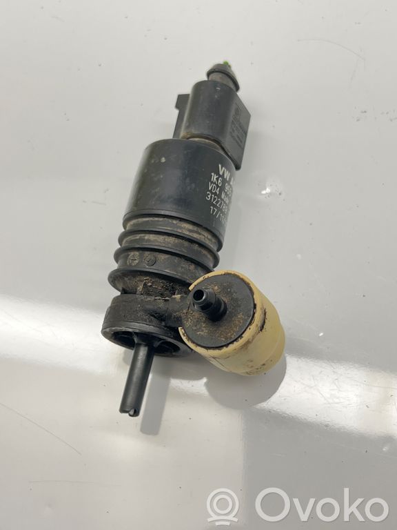 8P0973722 Audi A4 S4 B8 8K Pompe de lave-glace de pare-brise, 4,75 ...
