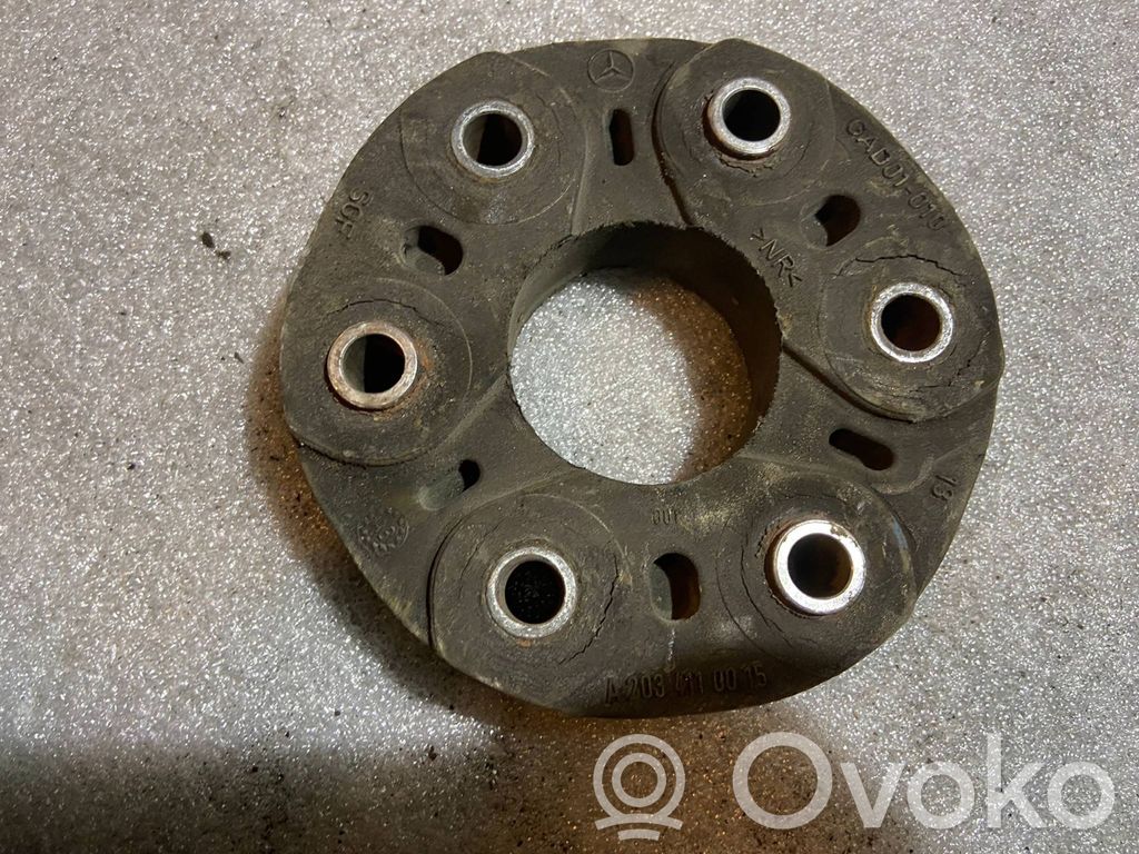 TAD7314 Mercedes-Benz C W203 Arbre de transmission arrière a2034110015 ...