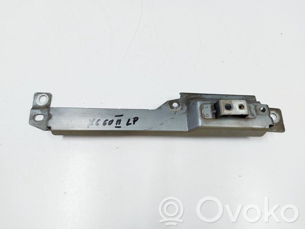 31424580 Volvo XC60 Support, crochet roue de secours, 11,29 € | OVOKO