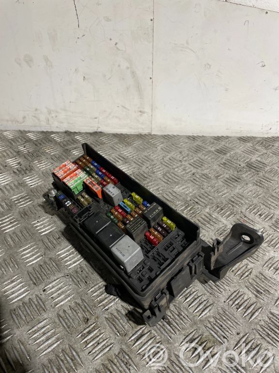 A1645403072 Ramka / Moduł bezpieczników | OVOKO