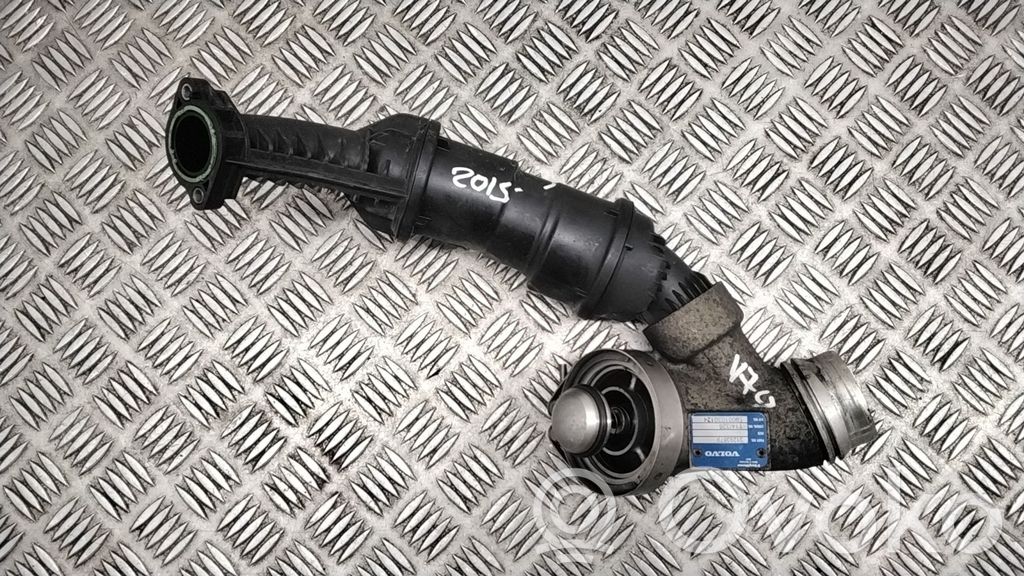 31441872 Volvo V70 Tuyau d'admission d'air turbo, 35,00 € | OVOKO