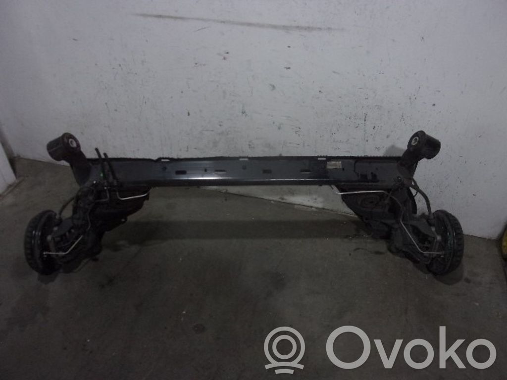 555016932R Dacia Sandero III Rear axle beam with reductor, €270.66 | RRR