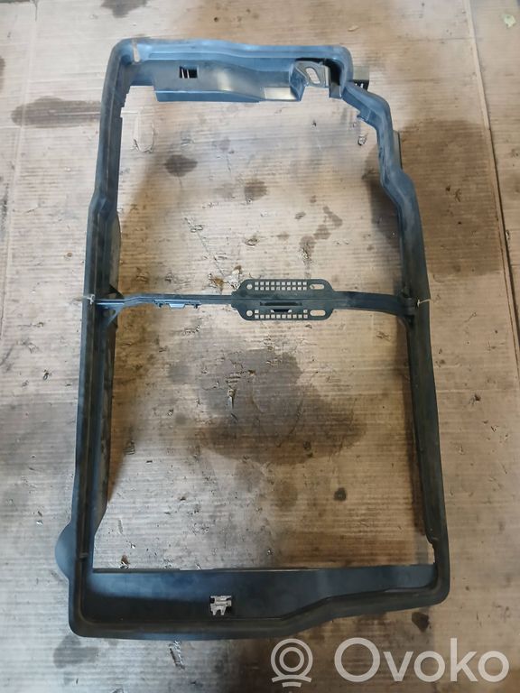 215549820R Renault Megane IV Déflecteur d'air de radiateur de ...
