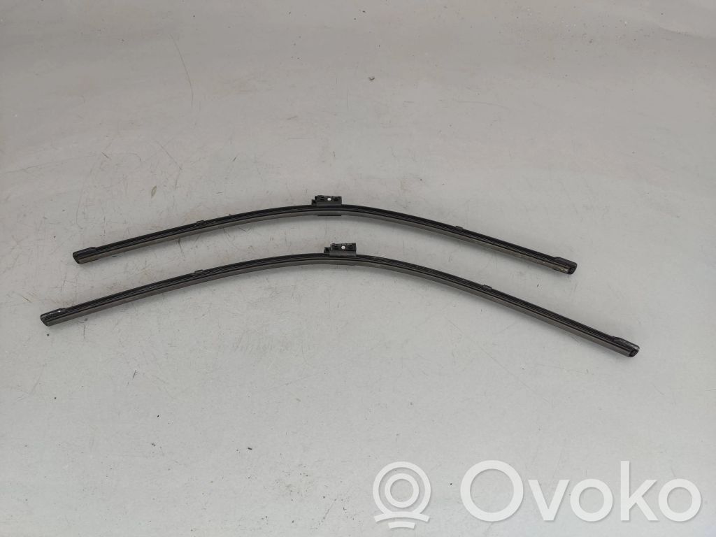 A2138240800 Mercedes-Benz E W213 Balai d'essuie-glace avant, 15,00 ...