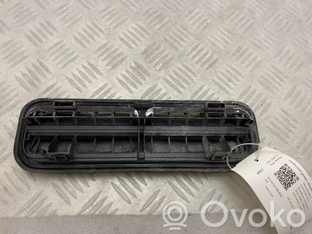 A2058301201 Mercedes-Benz CLS C257 Évent de pression de quart de ...