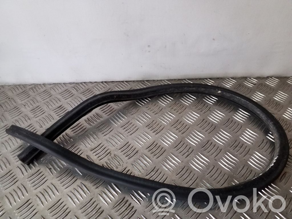 8P0823723B Audi A3 S3 A3 Sportback 8P Engine compartment rubber, €9.90 ...