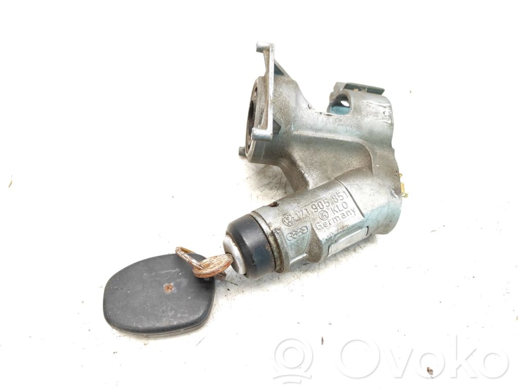171905851 Volkswagen Golf II Verrouillage de commutateur d'allumage, 42 ...