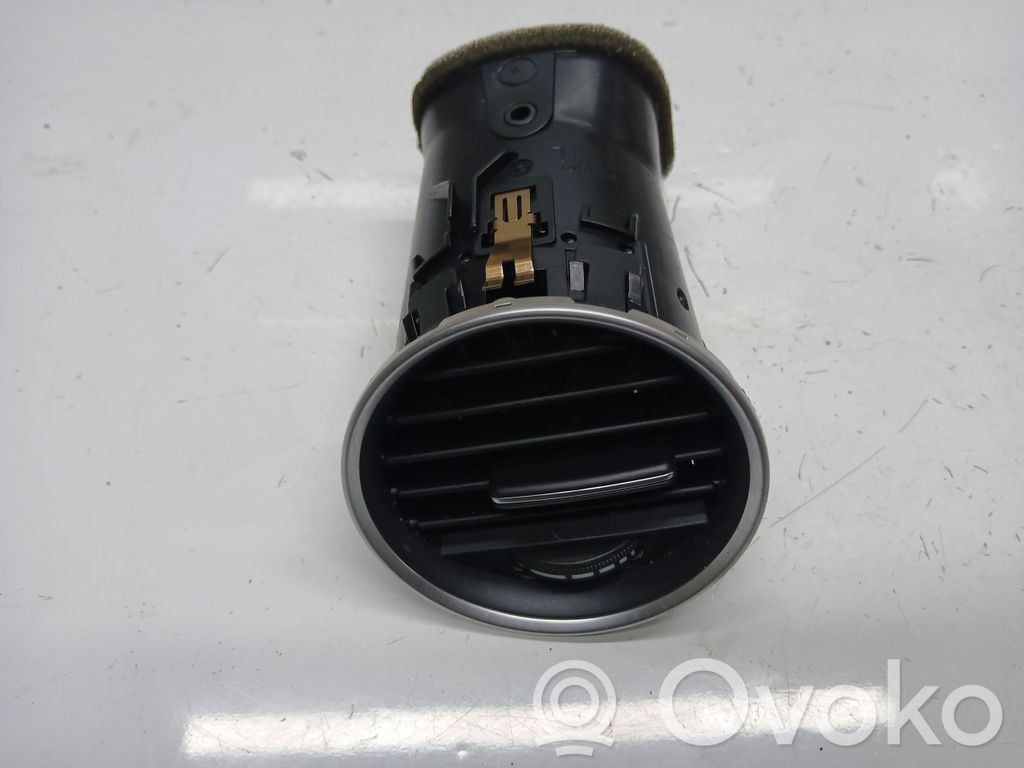 A2048306754 Mercedes-Benz C W204 Garniture, panneau de grille d ...