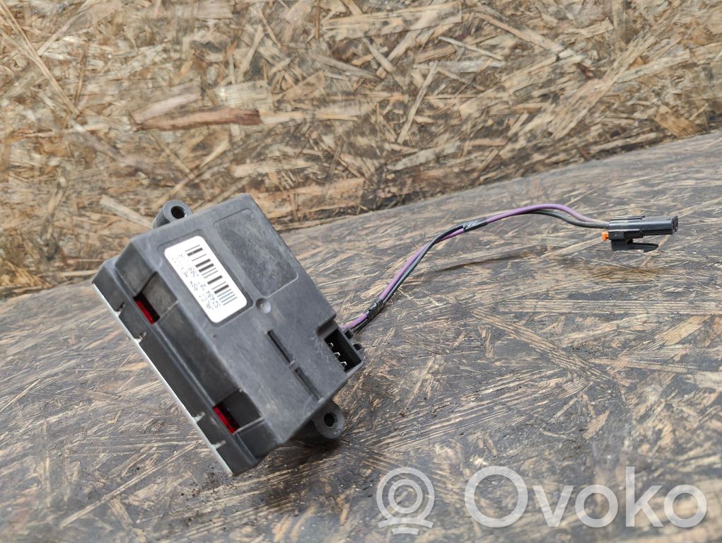 52494707 Chevrolet TrailBlazer Heater blower motor/fan resistor, €55.00 ...