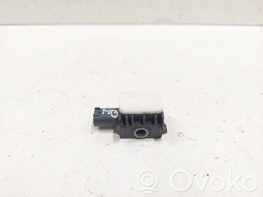 0038202926 Mercedes-Benz R W251 Airbag deployment crash/impact sensor ...