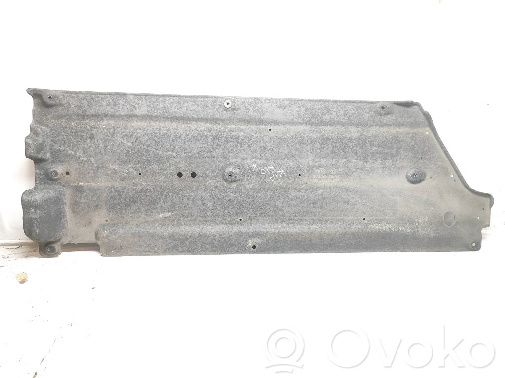 84215H8000 KIA Rio Center/middle under tray cover, €49.99 | RRR